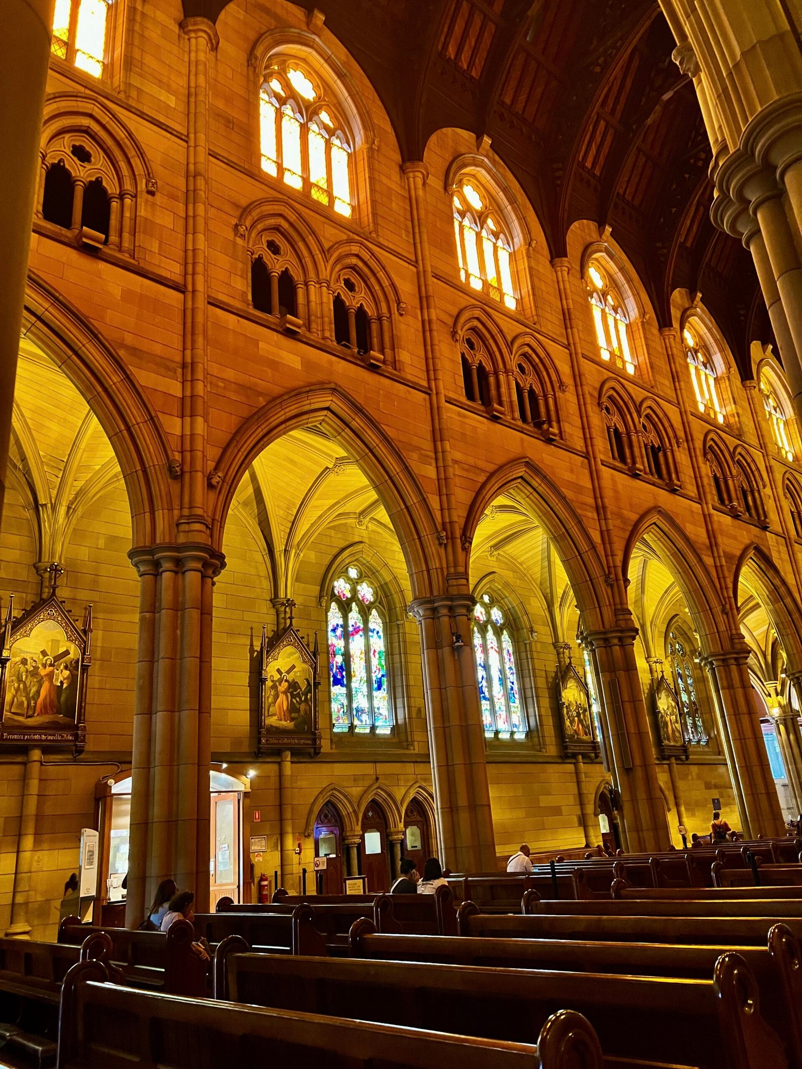 Leading Lines & Churches – Wandering Teresa