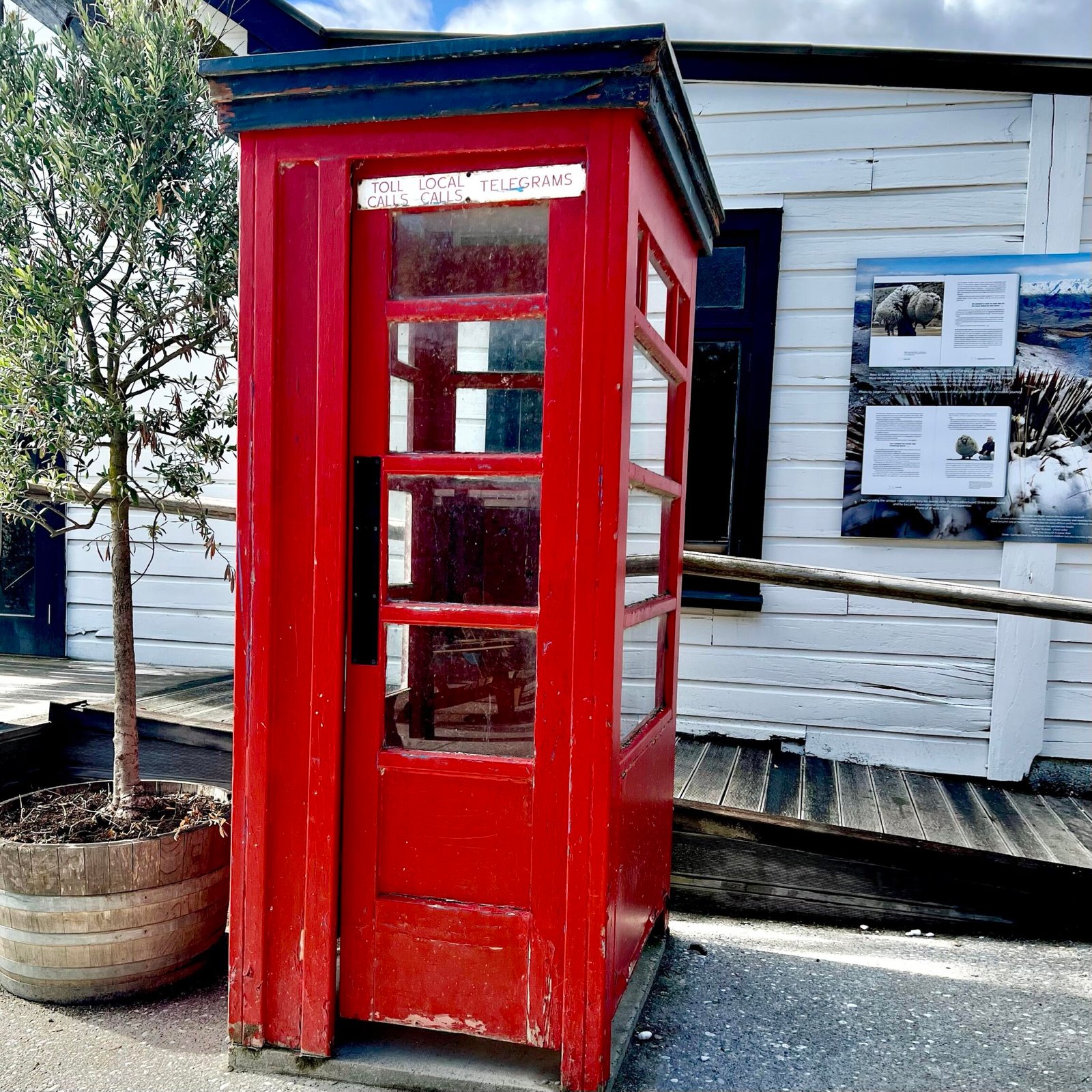 Red Phone Booth Door – Wandering Teresa