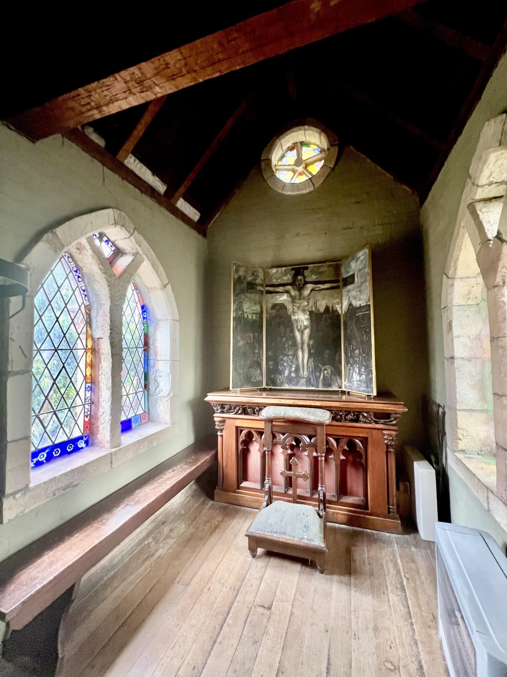 Bluestone Chapel’s Windows – Wandering Teresa
