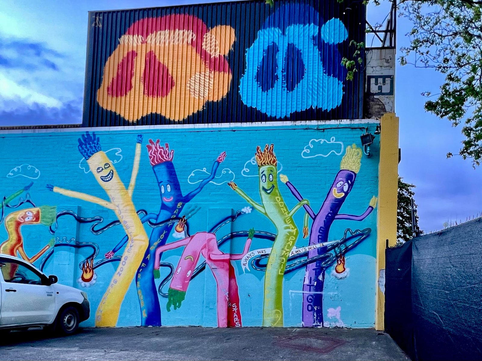 Tuesday Streetart: Traffic Signal Boxes & more – 78 – Wandering Teresa